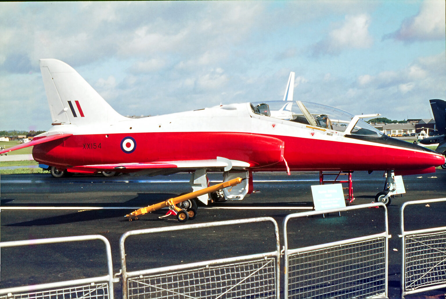 The Last ‘Flight’ of BAe Hawk T.1 XX154 – Planet Avgeek